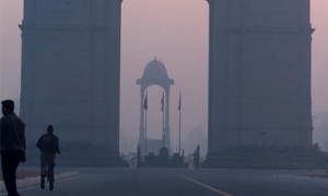 Pollution_India Gate - Breathe Clean