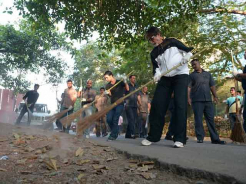 4 Years Of Swachh Bharat Abhiyan: With Over 9 Crore Toilets, India ...