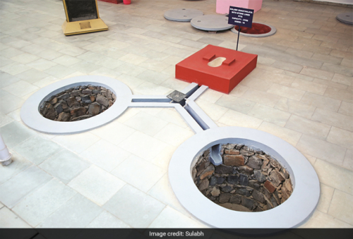 World Toilet Day 2020: Promoted Under The Swachh Bharat Abhiyan, A User ...