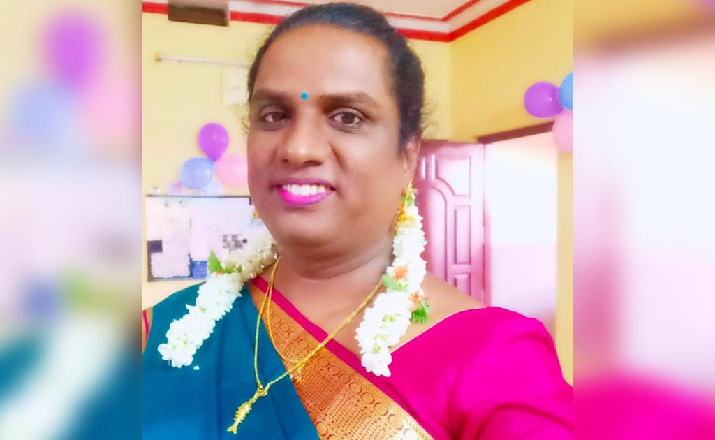 उमेश के अंदर उमा की खोज, एक ट्रांसजेंडर को पहचान की तलाश | कोई पीछे ...